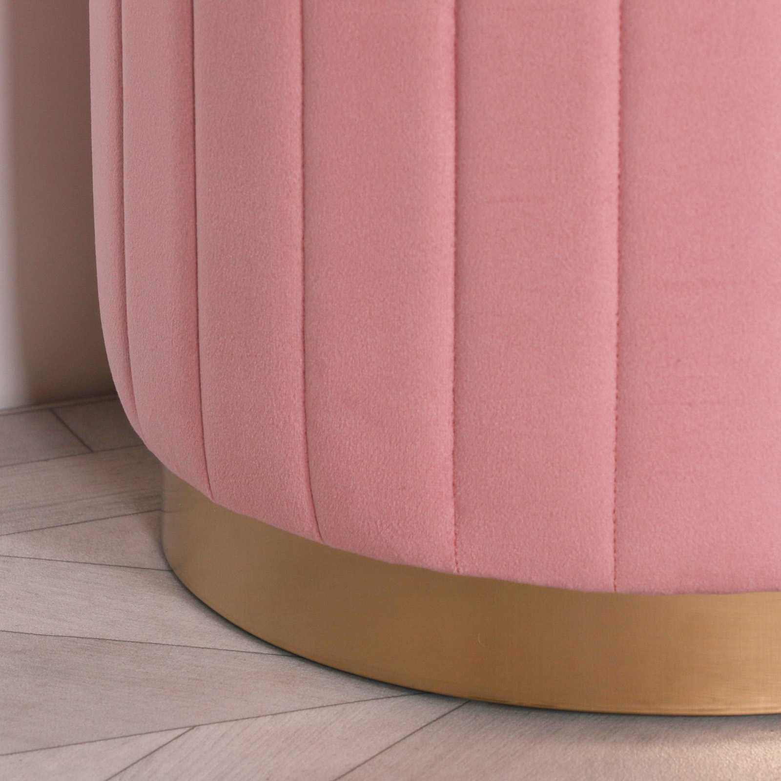Pink Velvet Round Stool - Maison Reproductions